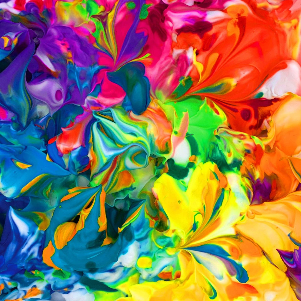 Melded Blooms 500 Piece Puzzle Review – The Puzzle Center